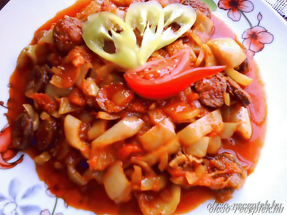 Kolbászos lecsó recept Kautz József konyhájából - Receptneked.hu