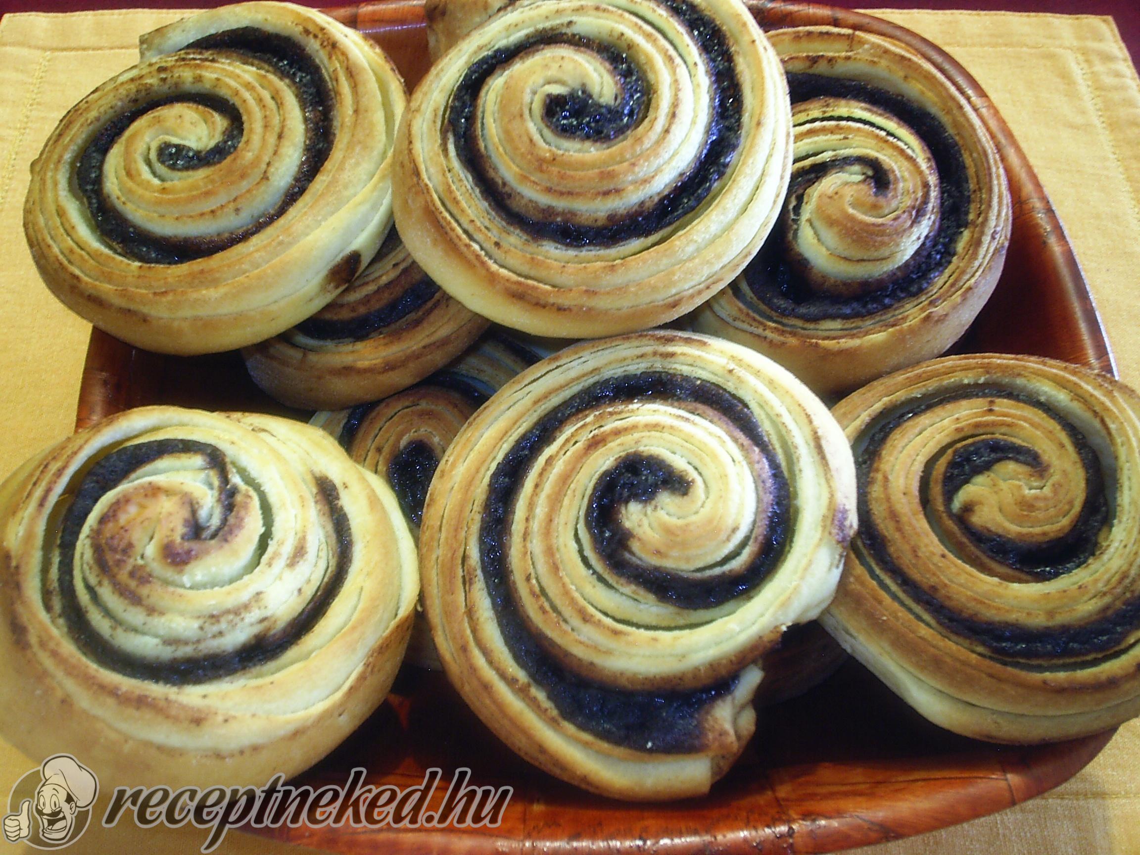 Kakaós csiga recept Barna Pap Monika konyhájából - Receptneked.hu