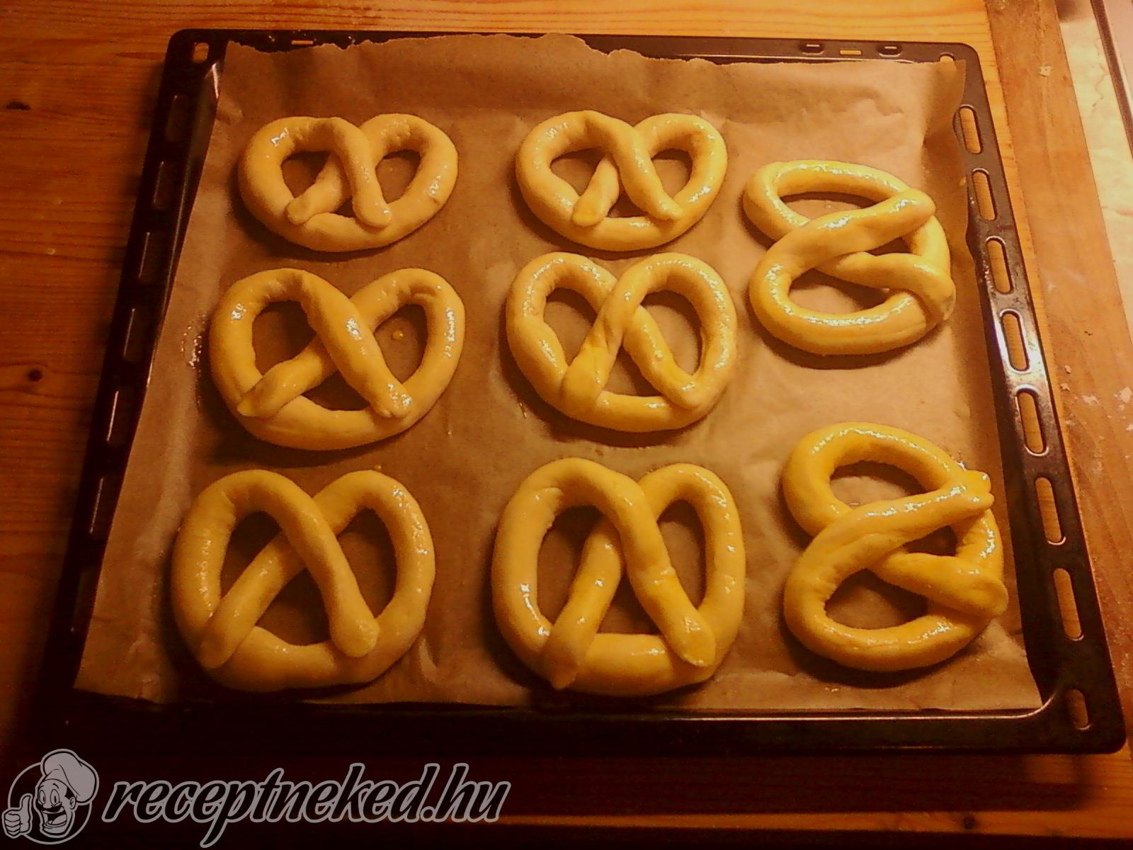 Sós perec recept Mary101 konyhájából - Receptneked.hu