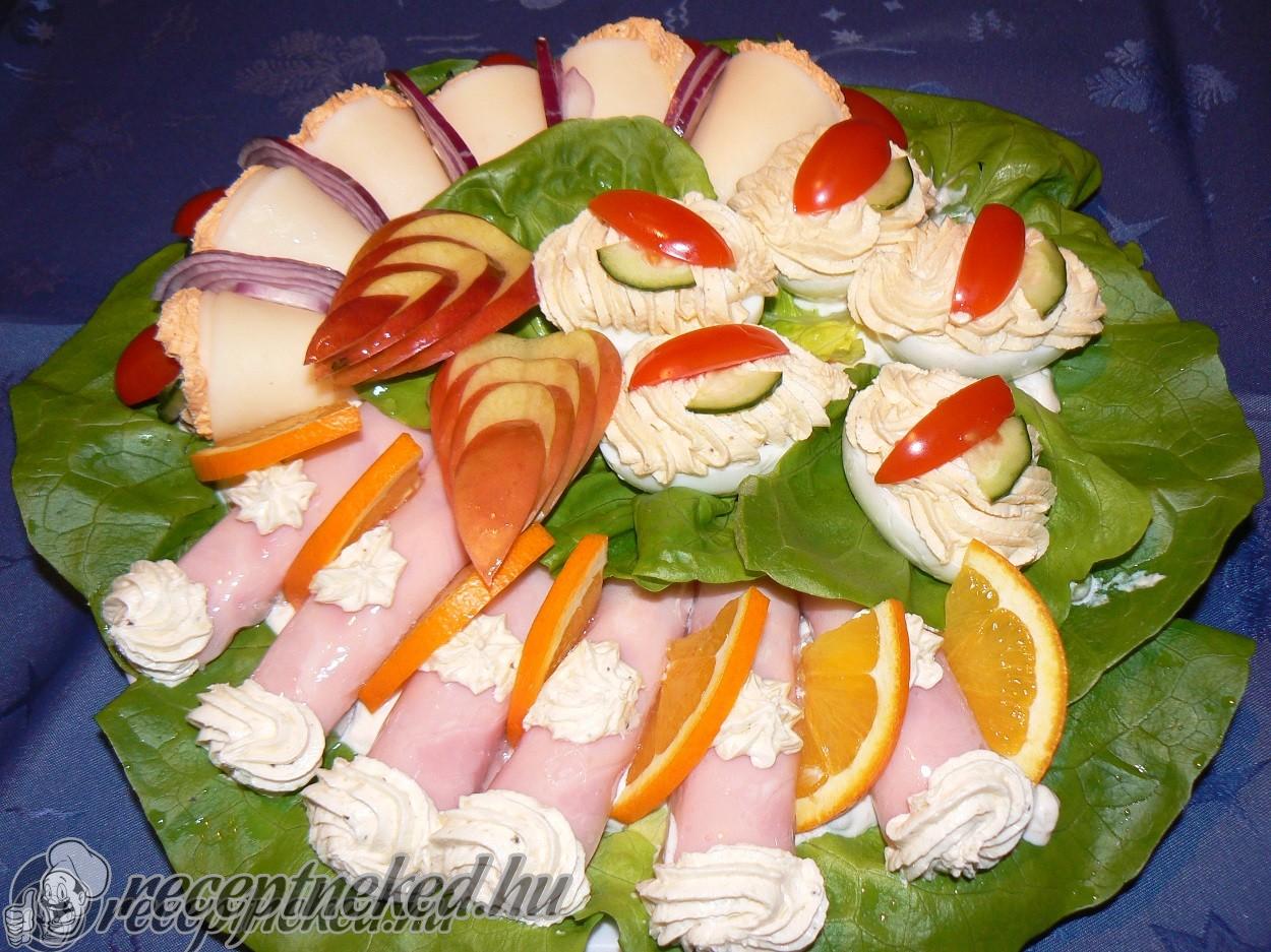 Hidegtál vegyesen recept Ellák konyhájából - Receptneked.hu