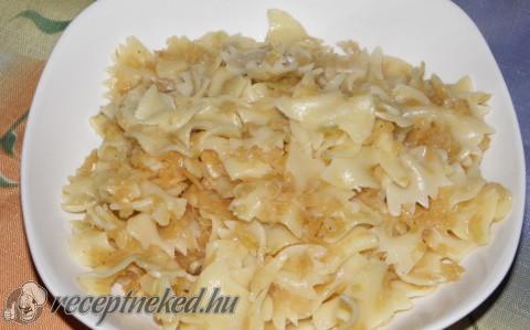 Káposztás tészta recept LigetiK konyhájából - Receptneked.hu