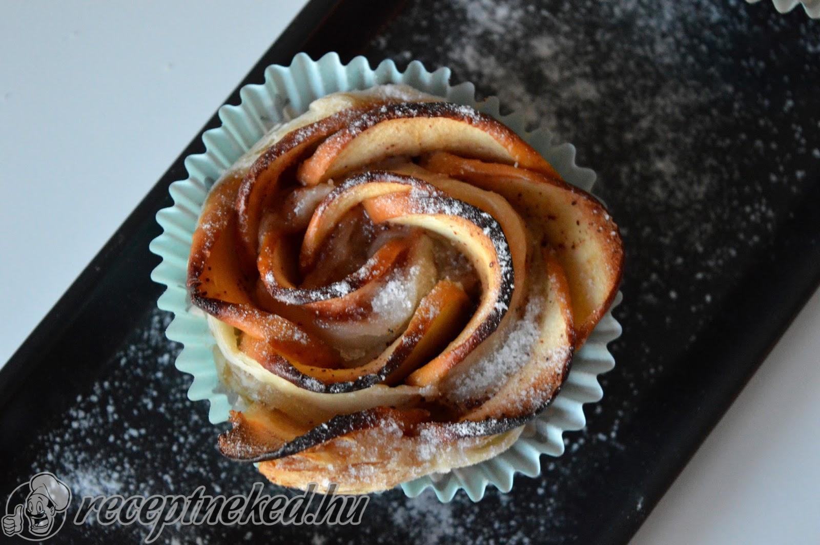 Őszi rózsa sütemény recept Mosolyrecept_Kata konyhájából - Receptneked.hu