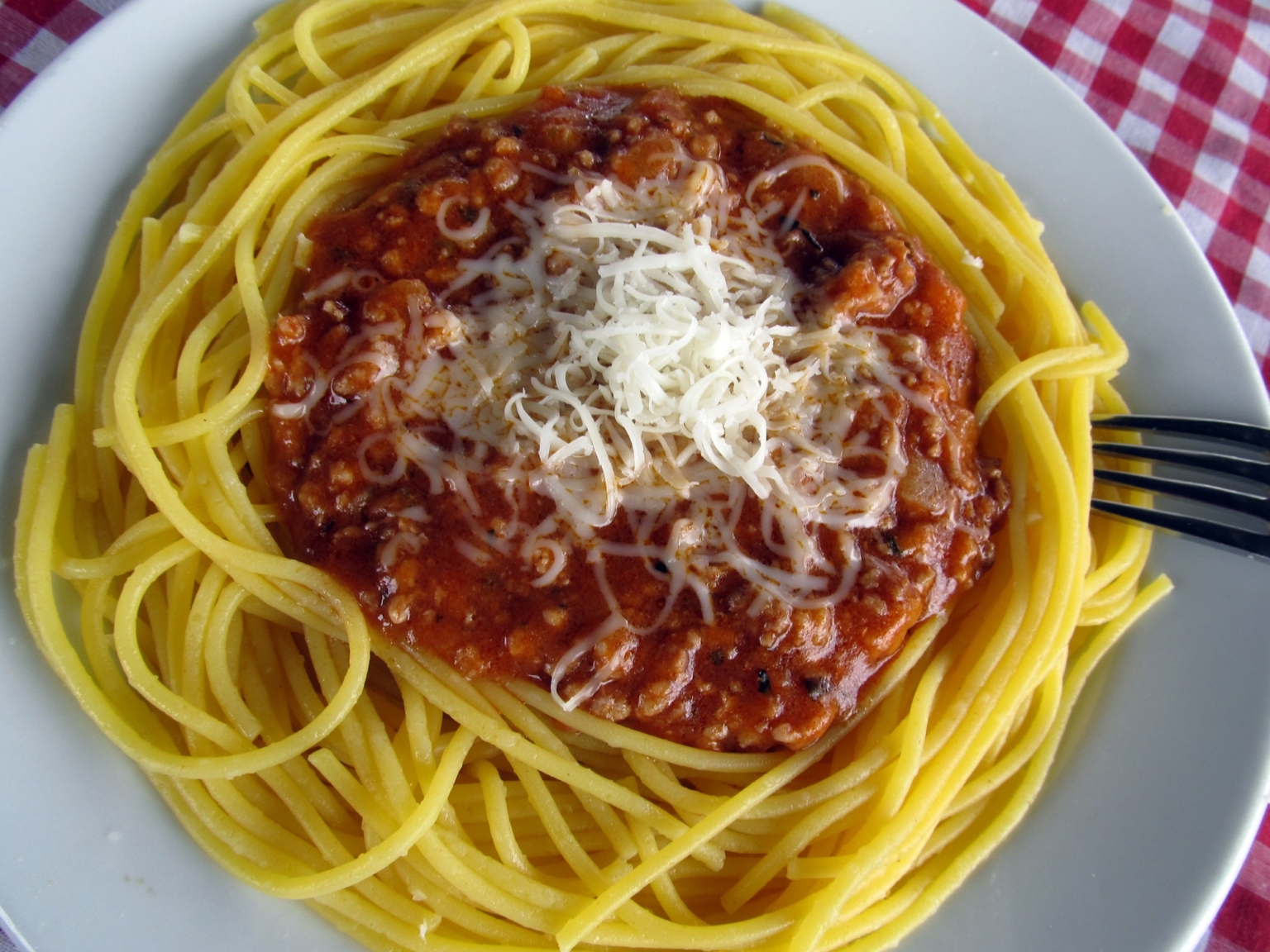 Darárt húsos spagetti recept Vas Erika konyhájából - Receptneked.hu