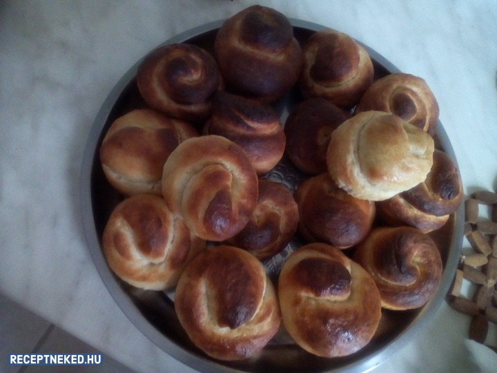 Briós recept Tindy84 konyhájából - Receptneked.hu