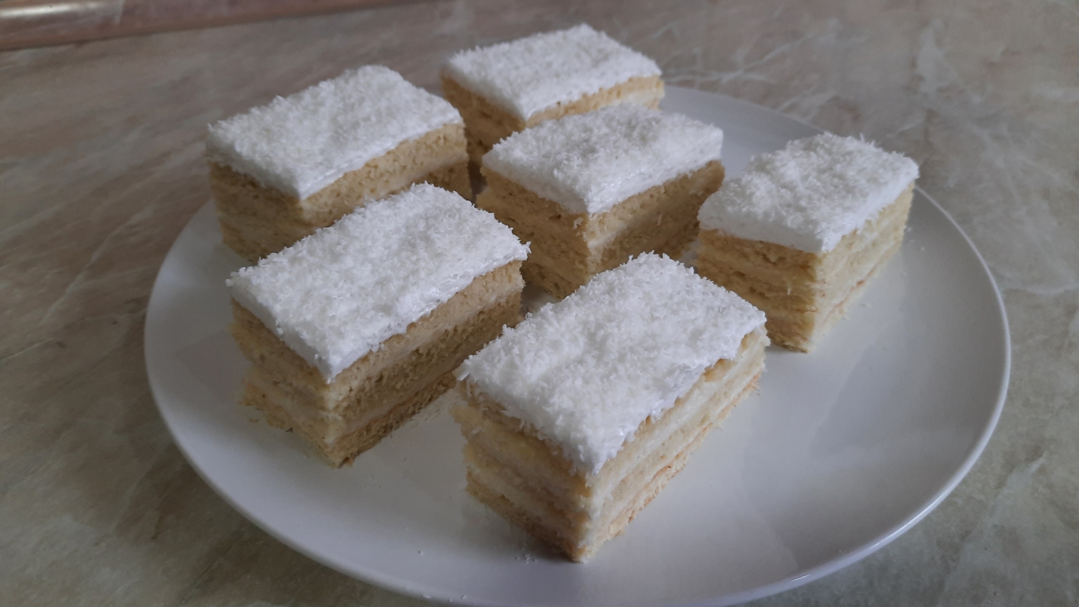 Retro kakaós szelet recept Danadi's Kitchen konyhájából - Receptneked.hu