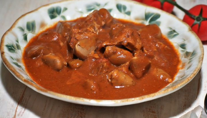 Csirke szív és zúza pörkölt recept Irénke konyhájából - Receptneked.hu