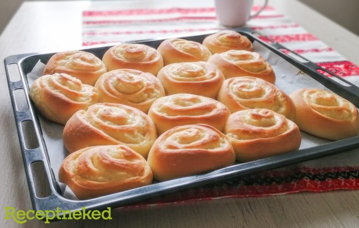 Vaníliapudingos csiga recept 120 konyhájából - Receptneked.hu